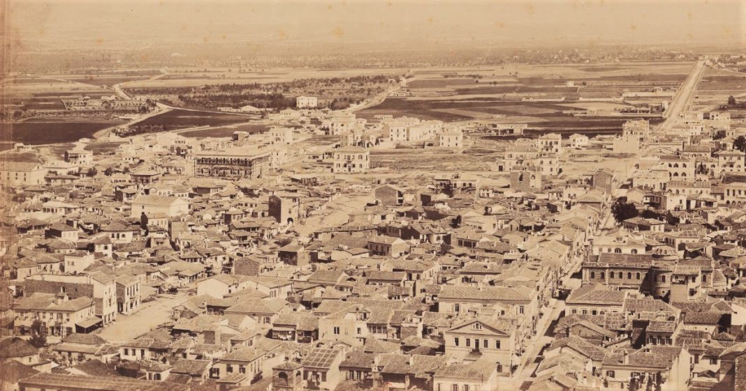 Μια πρωτοφανής φωτογραφία της μεταοθωμανικής Αθήνας - ασσόδυο