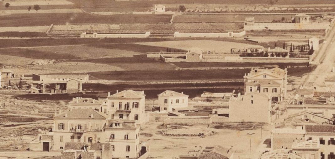 Μια πρωτοφανής φωτογραφία της μεταοθωμανικής Αθήνας - ασσόδυο
